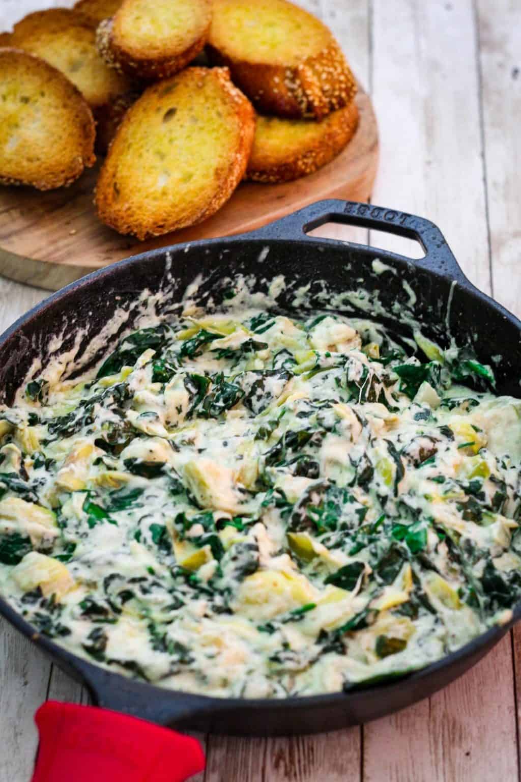 Spinach and Artichoke Dip with Goat Cheese - Mediterranean Latin Love ...