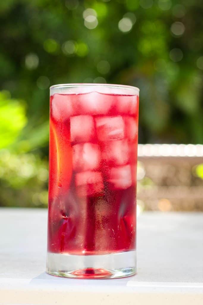 Tinto de Verano - Mediterranean Latin Love Affair