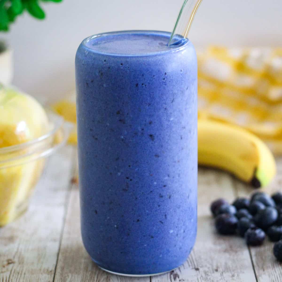 Blue Spirulina Smoothie with Fruits and Coconut Water - Mediterranean ...