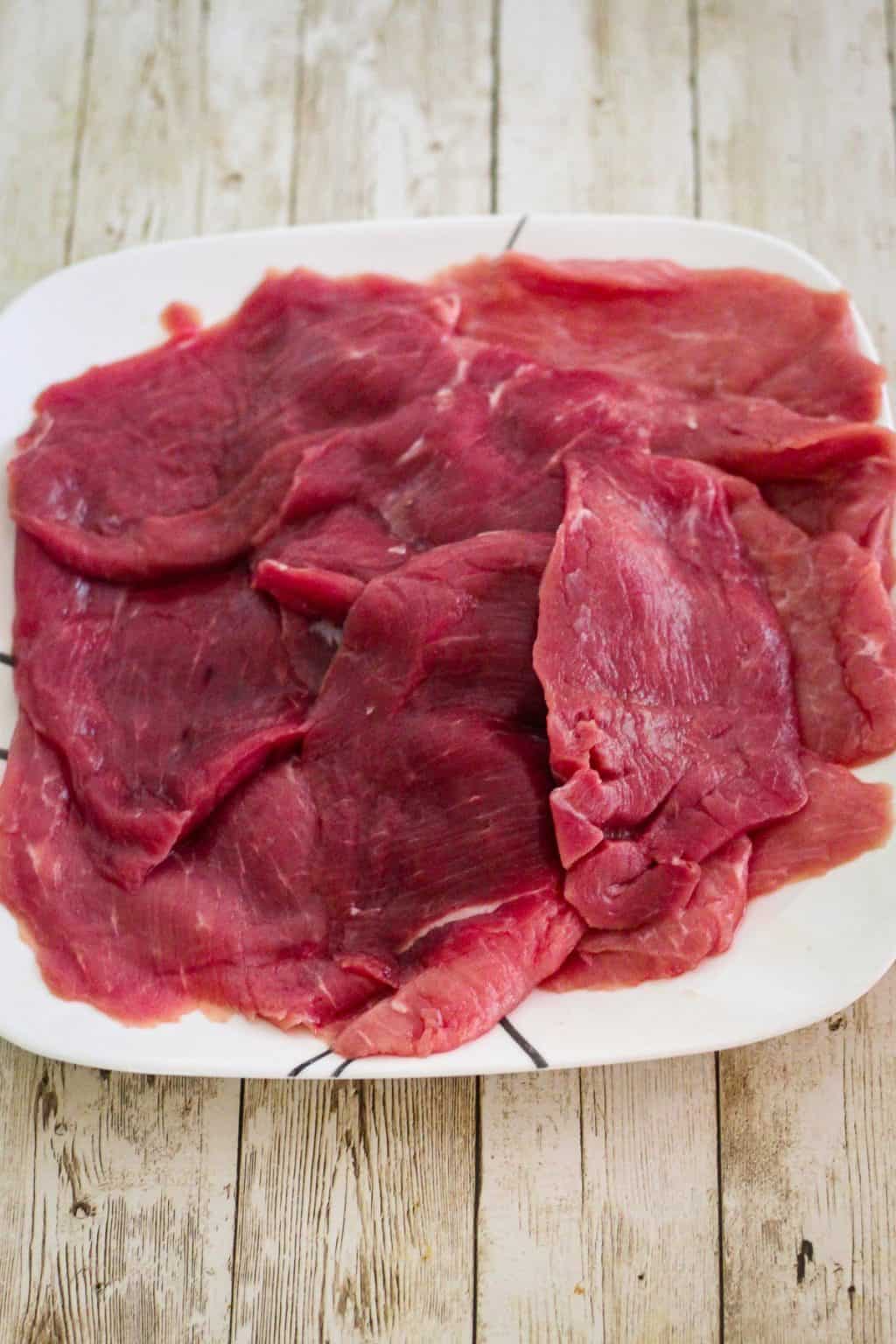 Veal Scallopini (Kotoleta Viçi) - Mediterranean Latin Love Affair